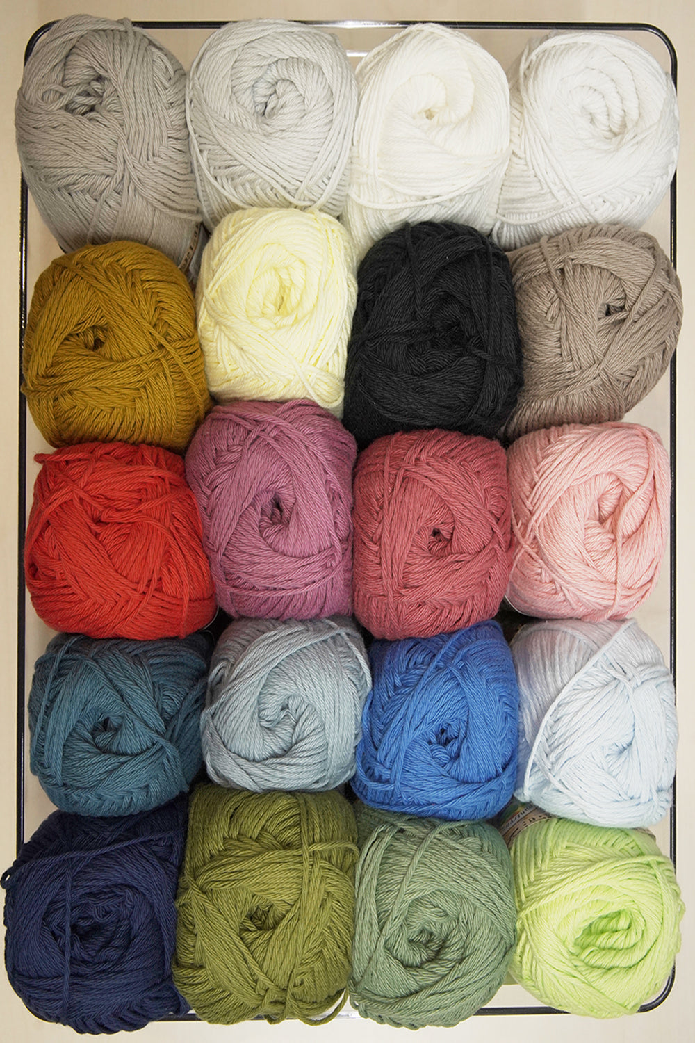 Soft Cotton 8 Ply – ROLLY WOOL