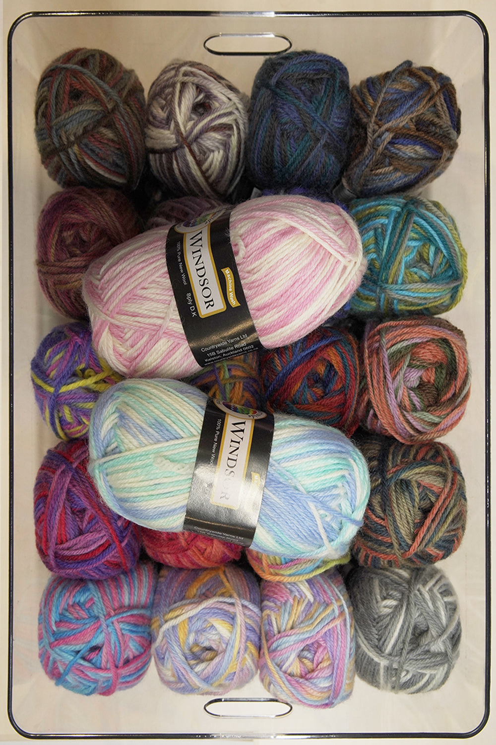 Windsor Print 8 Ply – ROLLY WOOL